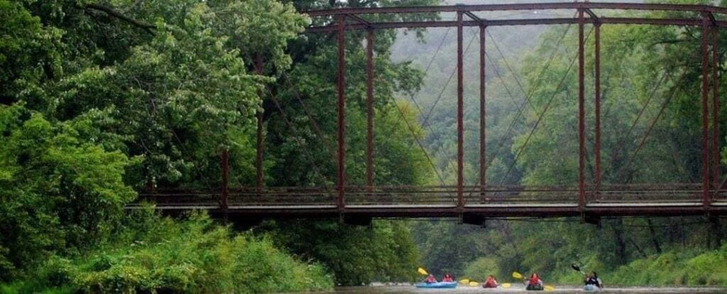 This Is Undoubtedly One Of The Best Float Trips In The Entire Midwest ...